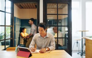 N° 55320 - Programming with HTML, CSS, and JavaScript - Business Training